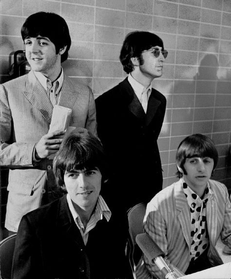 The Beatles - A Day in The Life: August 19, 1966. Beatles Radio: The ...